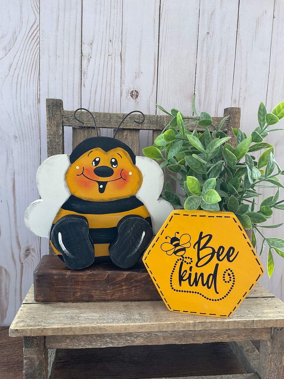 Bee Kind Wood Sign Hexagon Sign Bee Decor Summer Decor - Etsy