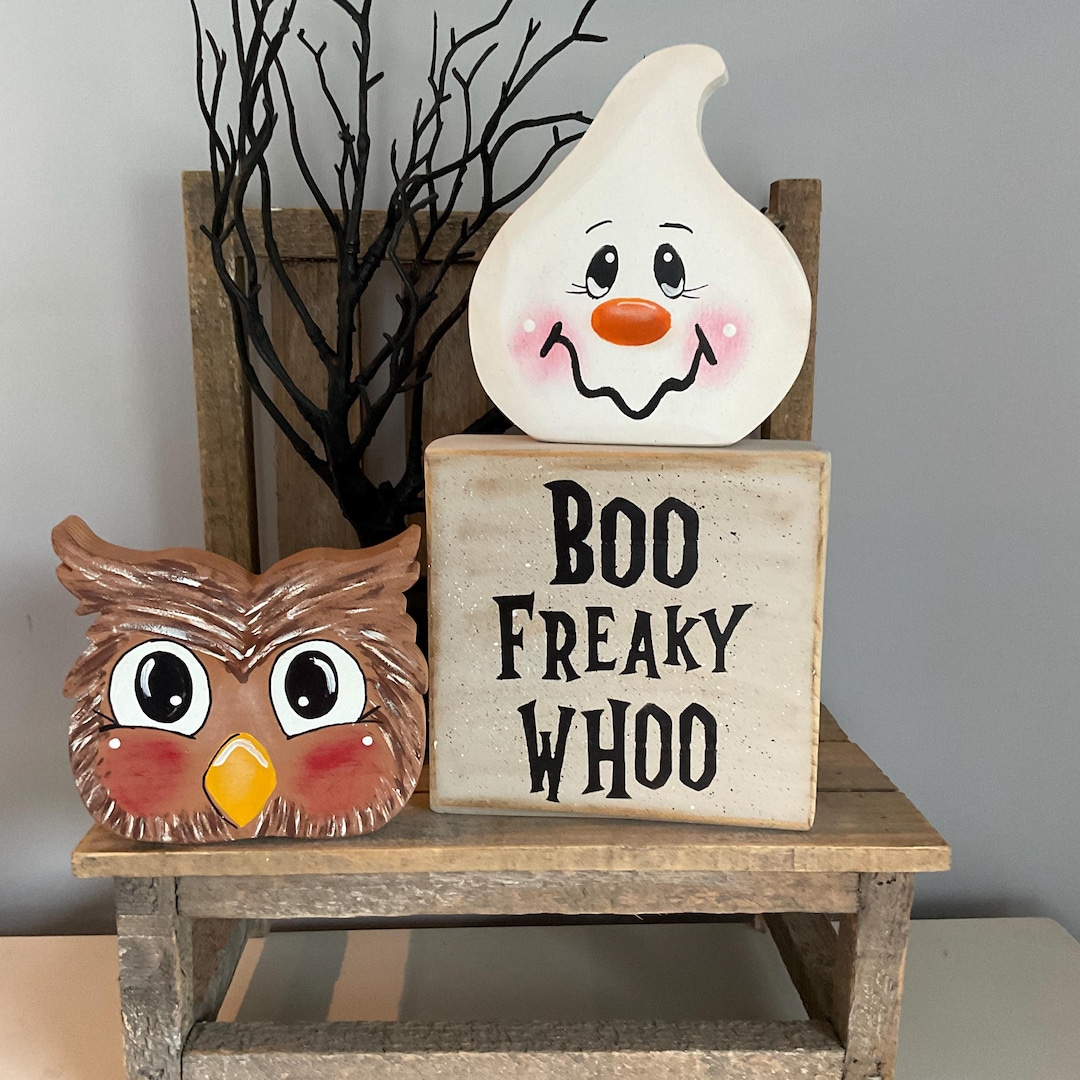 Wood Boo Freaky Whoo Sign With Cute Owl and Ghost - Etsy