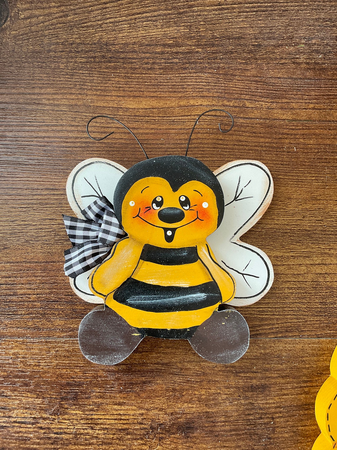 Bee Shelf Sitter, Bee Decor, Bee Tiered Tray, Summer Decor, Garden ...