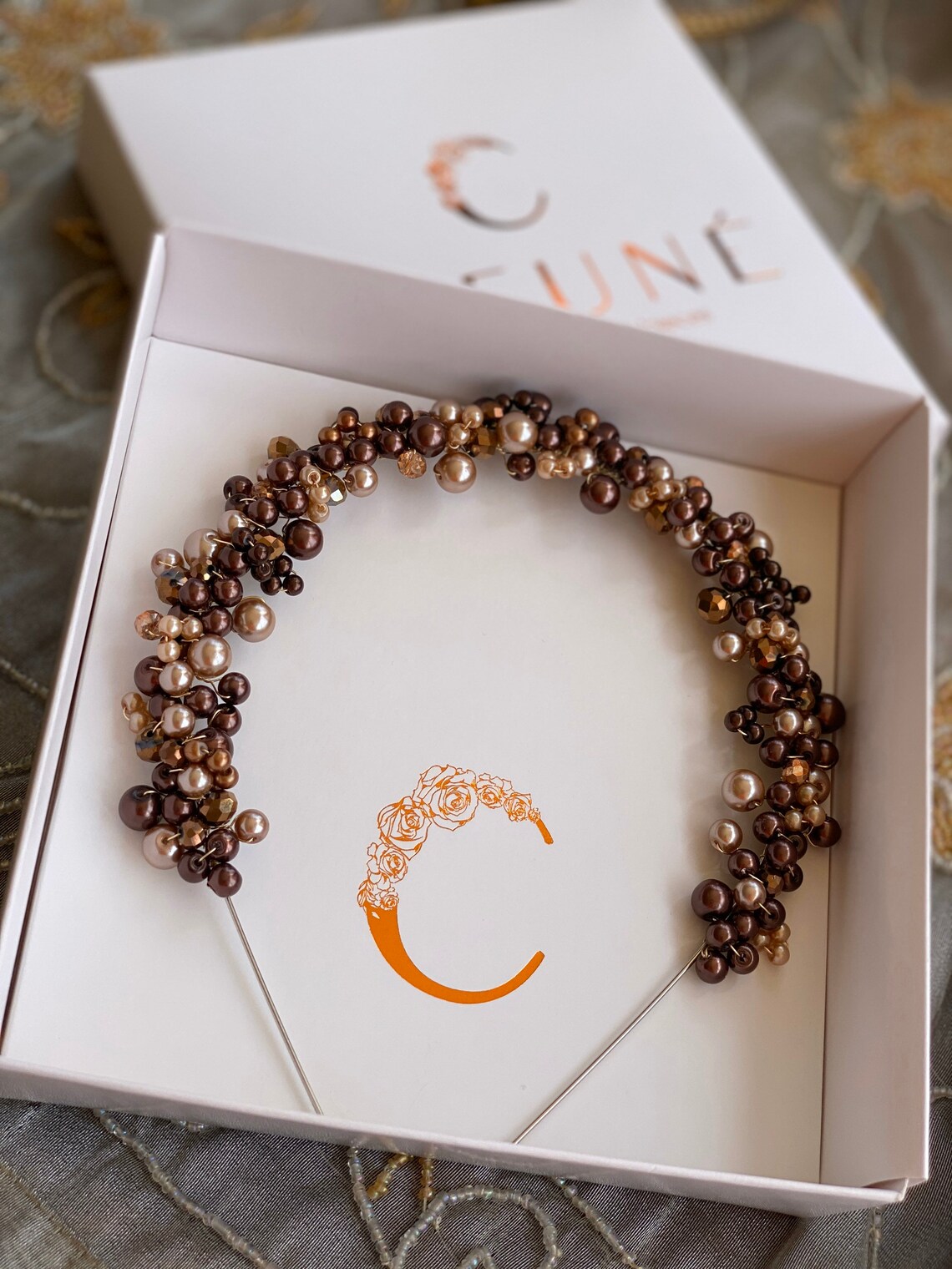 Brown bronce earth toned pearl Cafuné headpiece pearls | Etsy