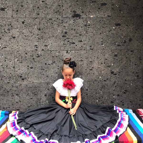 Folkloric Skirt - Etsy Folkloric Skirt - Etsy