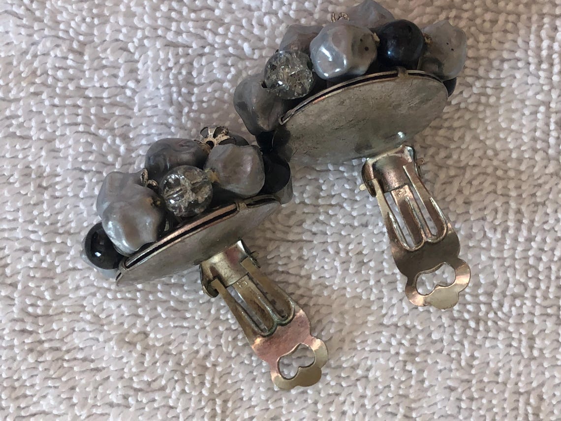 Vintage 1950's Gray Cluster Clip on Earrings From Germany - Etsy