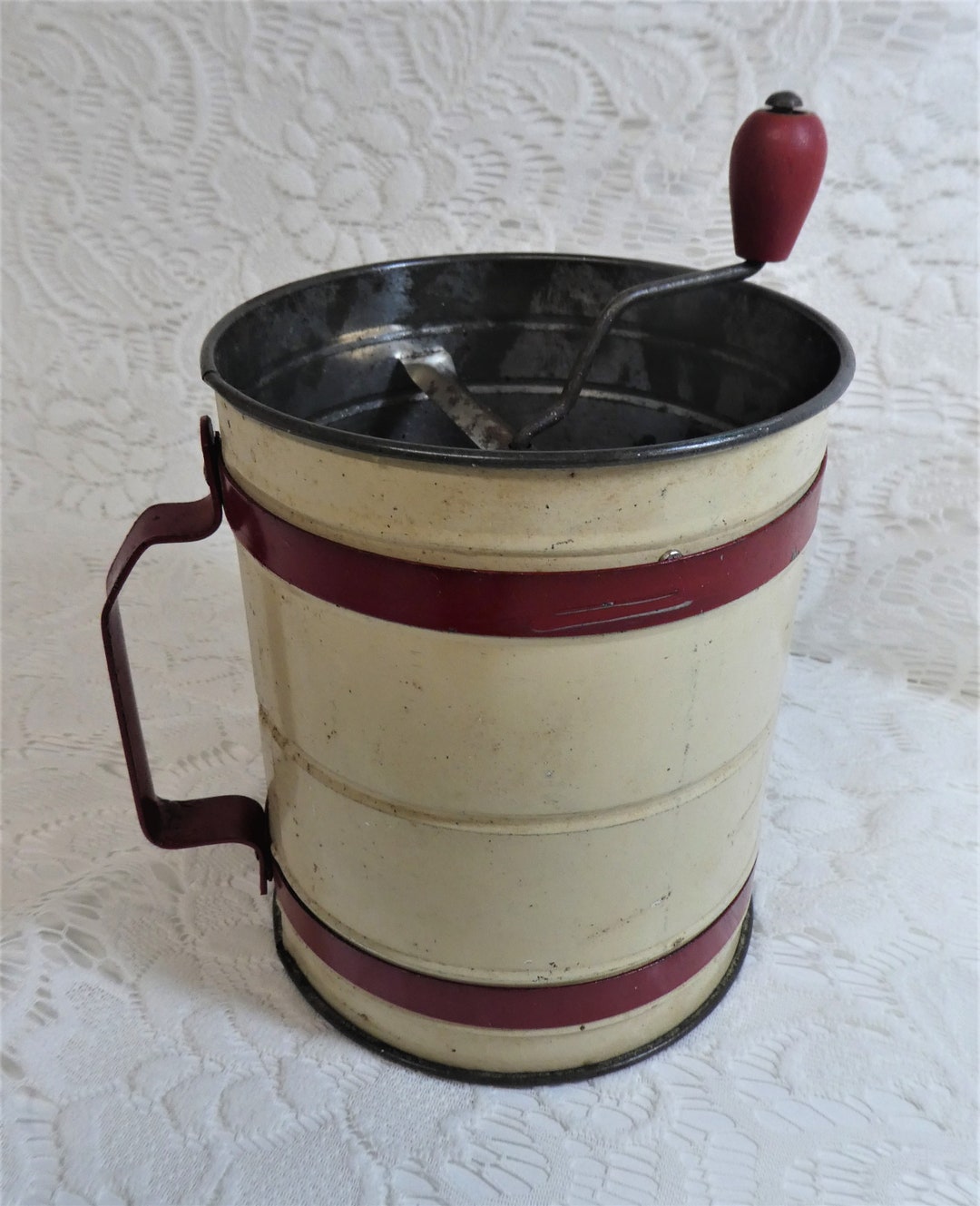 Vintage Metal Flour Sifter/androck Baking Tool/farmhouse Kitchen/rustic ...