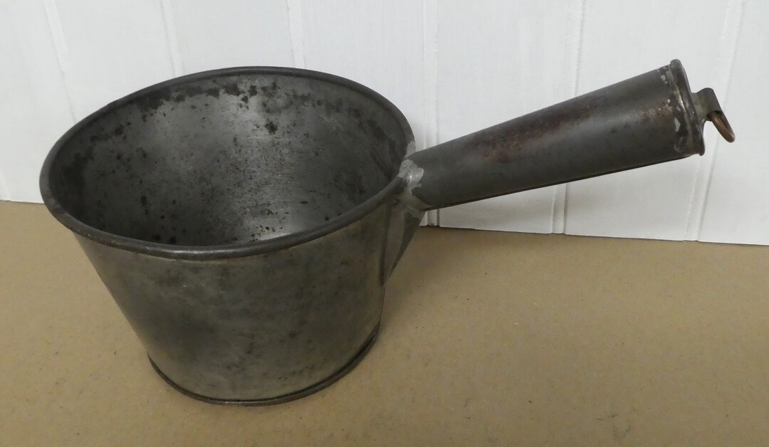 Vintage Metal DIPPER Pot With Handle/large Galvanized Bucket Ladle ...