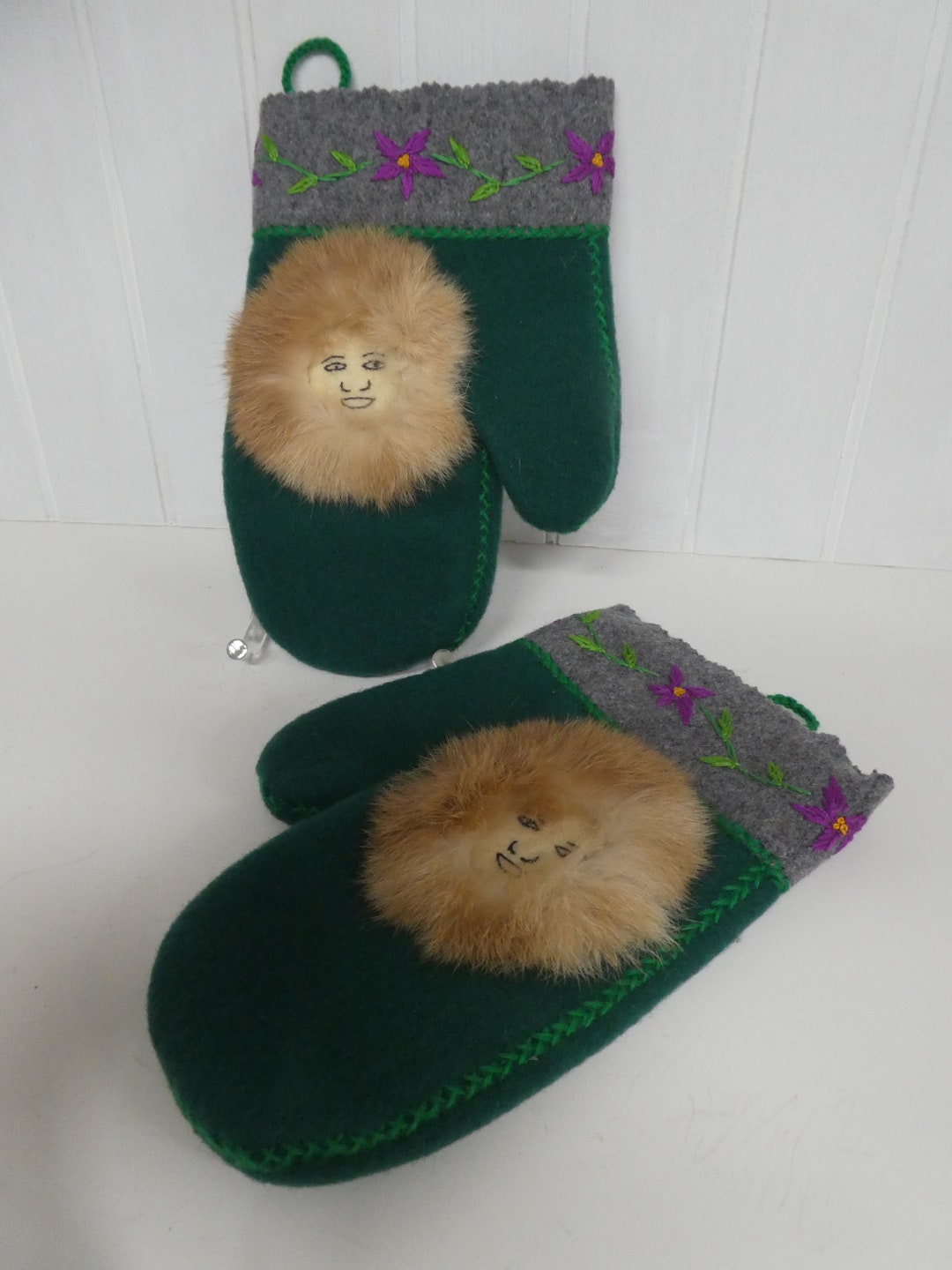 Inuit Handmade Wool Felt Oven Mitts, Fur Trim, Taluq Designs - Etsy