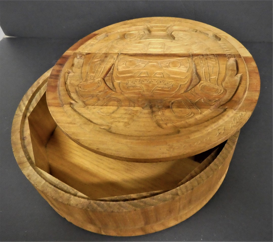Haida Art Round Wooden Box/clarence Wells Cedar Box/canadian Native Art ...