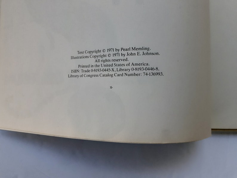 What's in the Dark Carl Memling 1971 Parents Magazine - Etsy