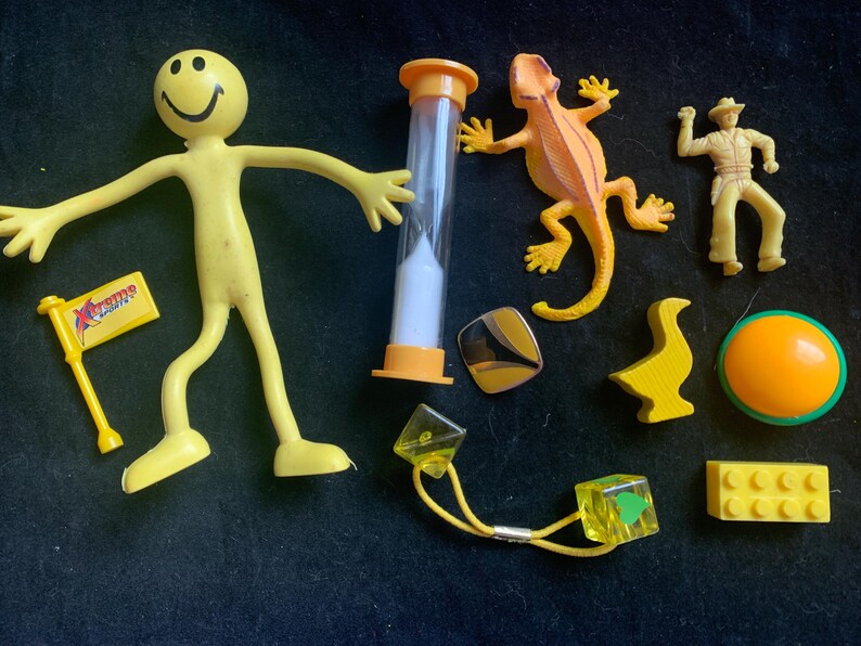 Yellow Craft Supply Lot: Mixed Media, Junk Journal, Mosaic - 7oz - Etsy