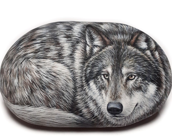 Gray Wolf Hand Painted on Natural Sea Stone Rock Painting - Etsy