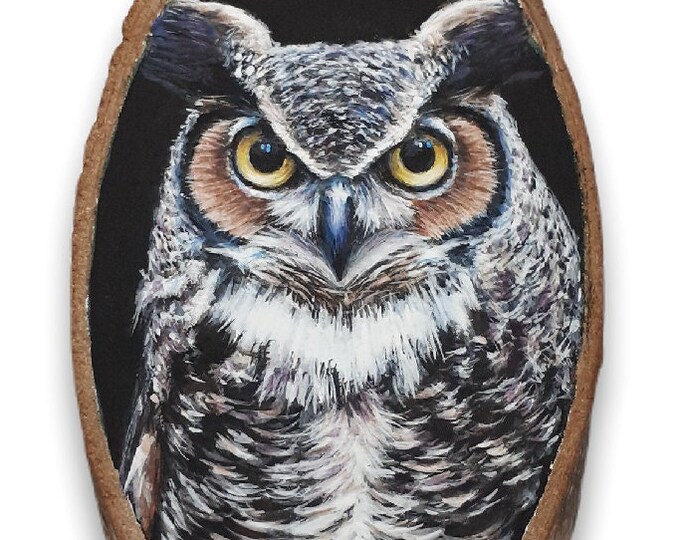 Great Horned Owl Face Portrait Painting With Acrylics on Wooden Tree ...