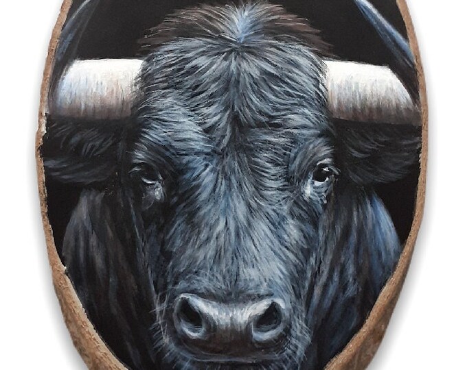Bull Animal Face Portrait Painting With Acrylics on Wooden Tree Slice ...