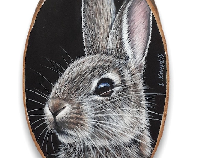 Rabbit Hand Painted on Wooden Tree Slice. Acrylic Painting, Wall Decor ...