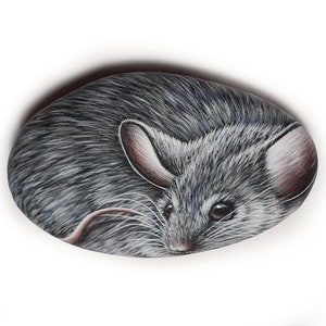 Mouse Acrylic Painting on Natural Stone Hand Painted Rodent, Finished ...