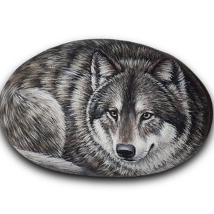 Gray Wolf Hand Painted on Natural Sea Stone Rock Painting Animal ...