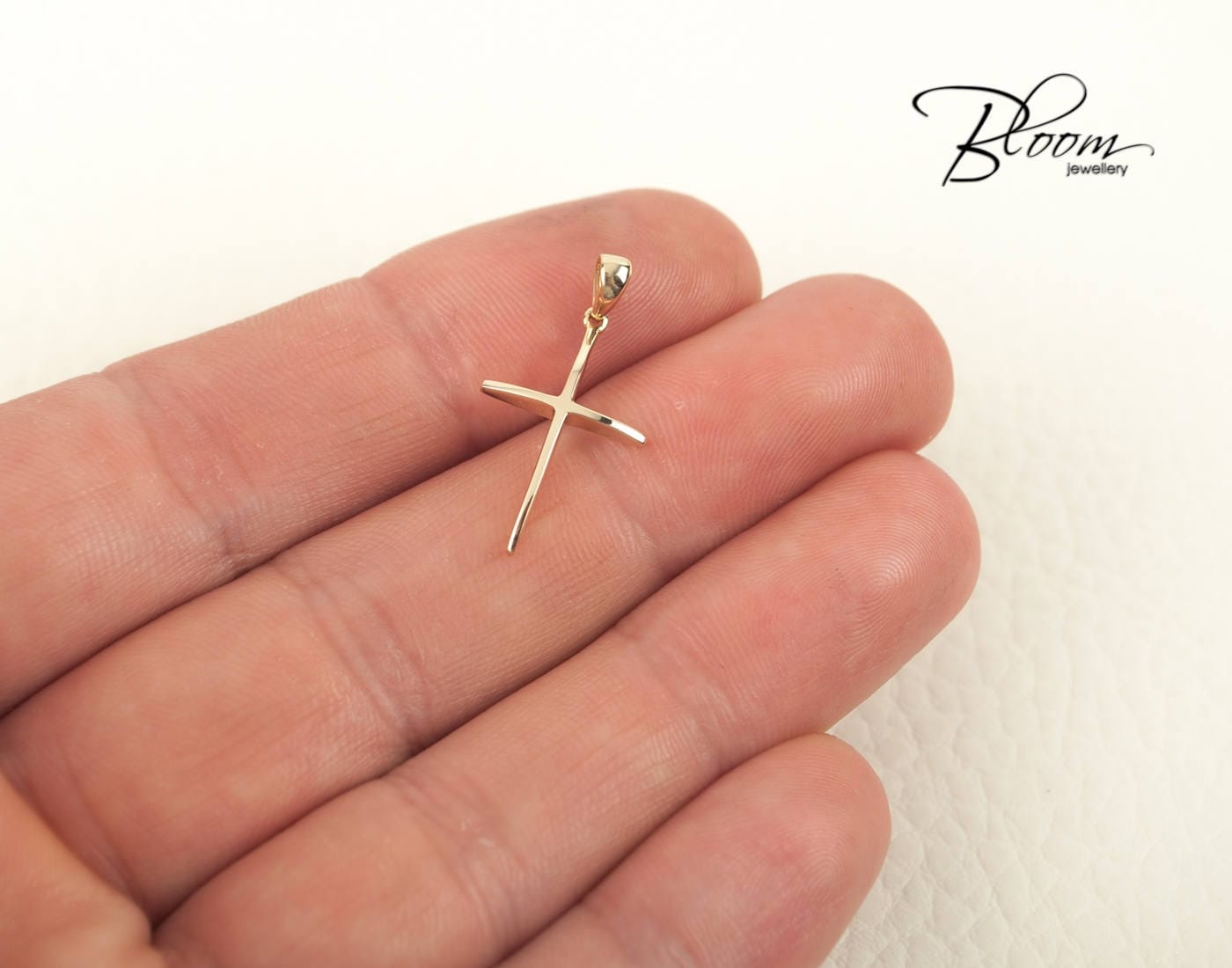 14K Solid Gold Cross Pendant - Minimalist Necklace for Women - Etsy