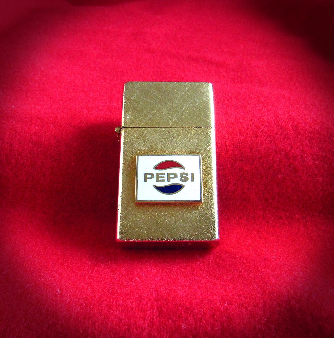 1960s PEPSI POCKET LIGHTER, Windproof Gold Electroplated Lighter, Vintage Enameled No Mark Flip ...