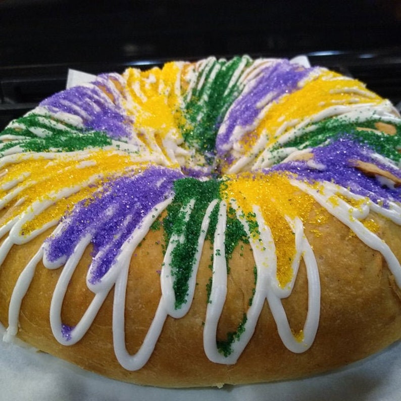 Mardi Gras King Cake Kit 8PCS. - Etsy