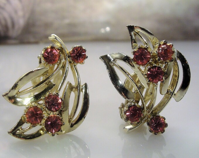 Carol's Vintage Jewelry