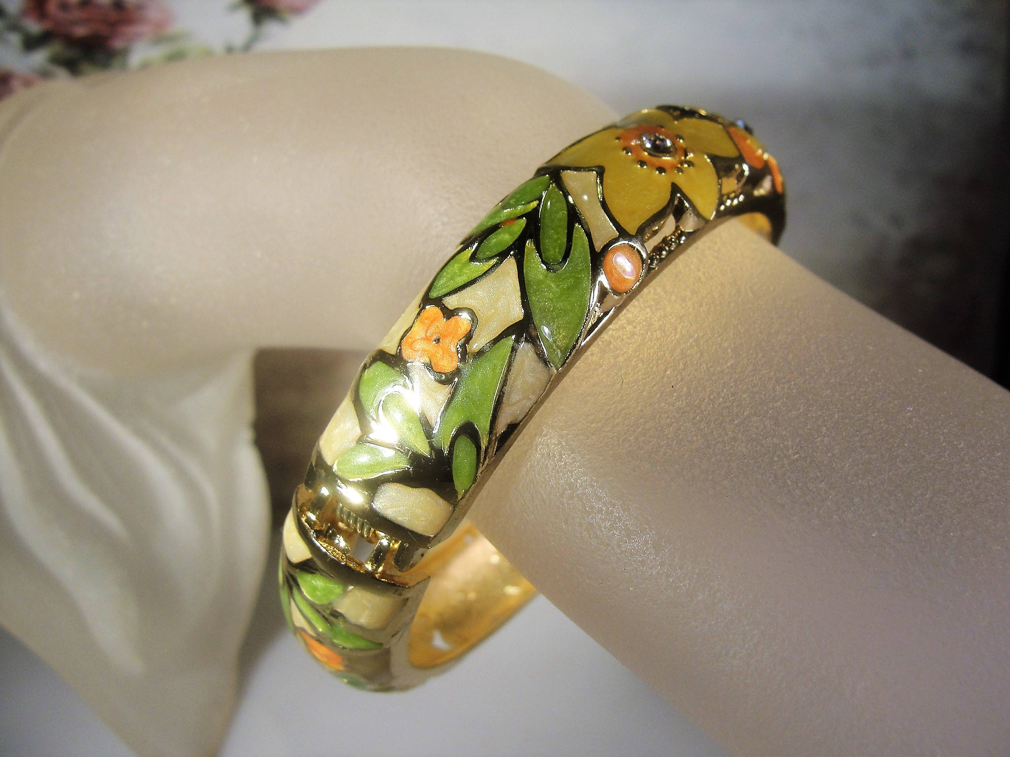 Vintage Jiu Long Xing Cloisonne Enamel Flower Bangle with Gold Gilt ...