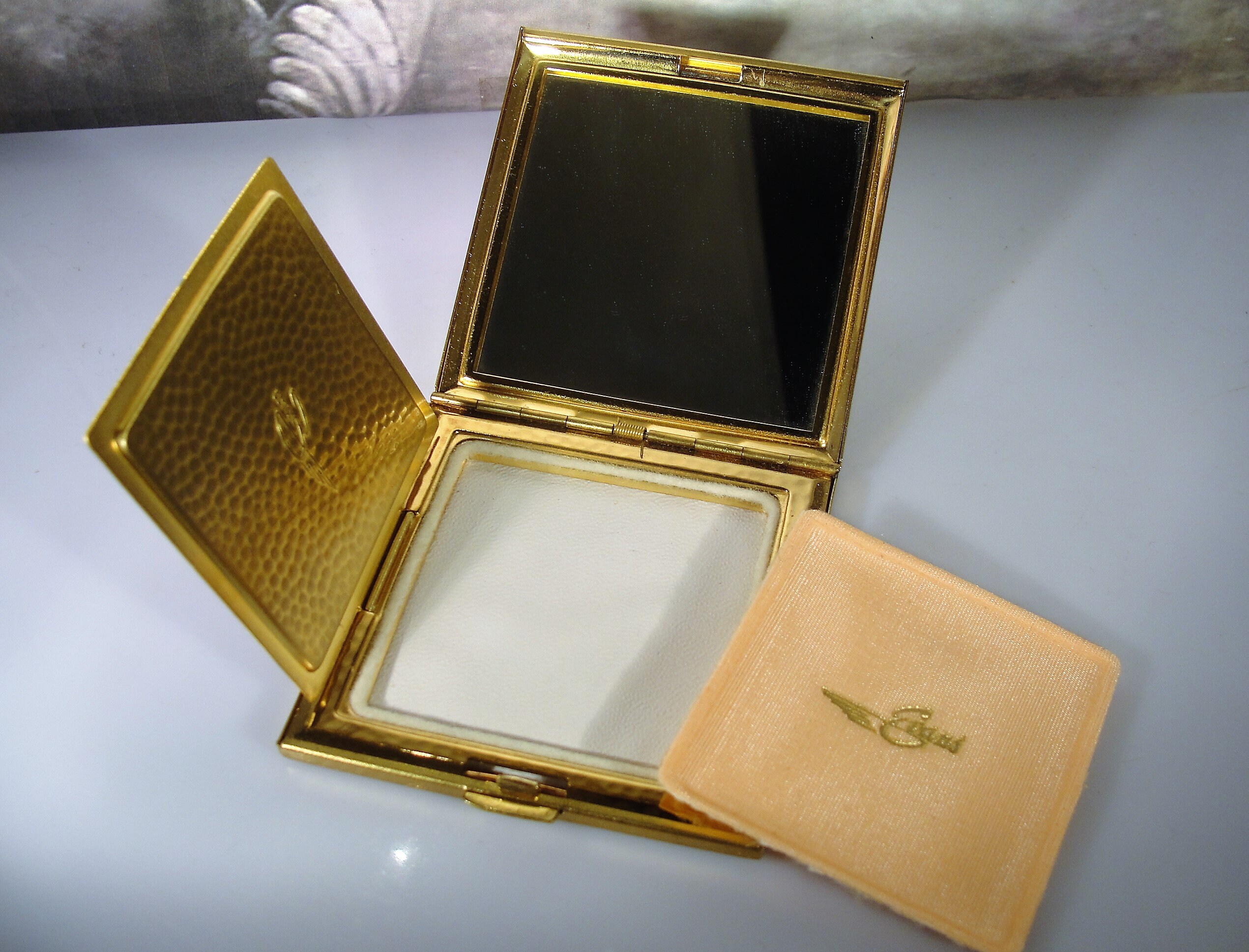 Powder Compact, EVANS Vintage Powder and Mirror Tea Rose Design Compact ...