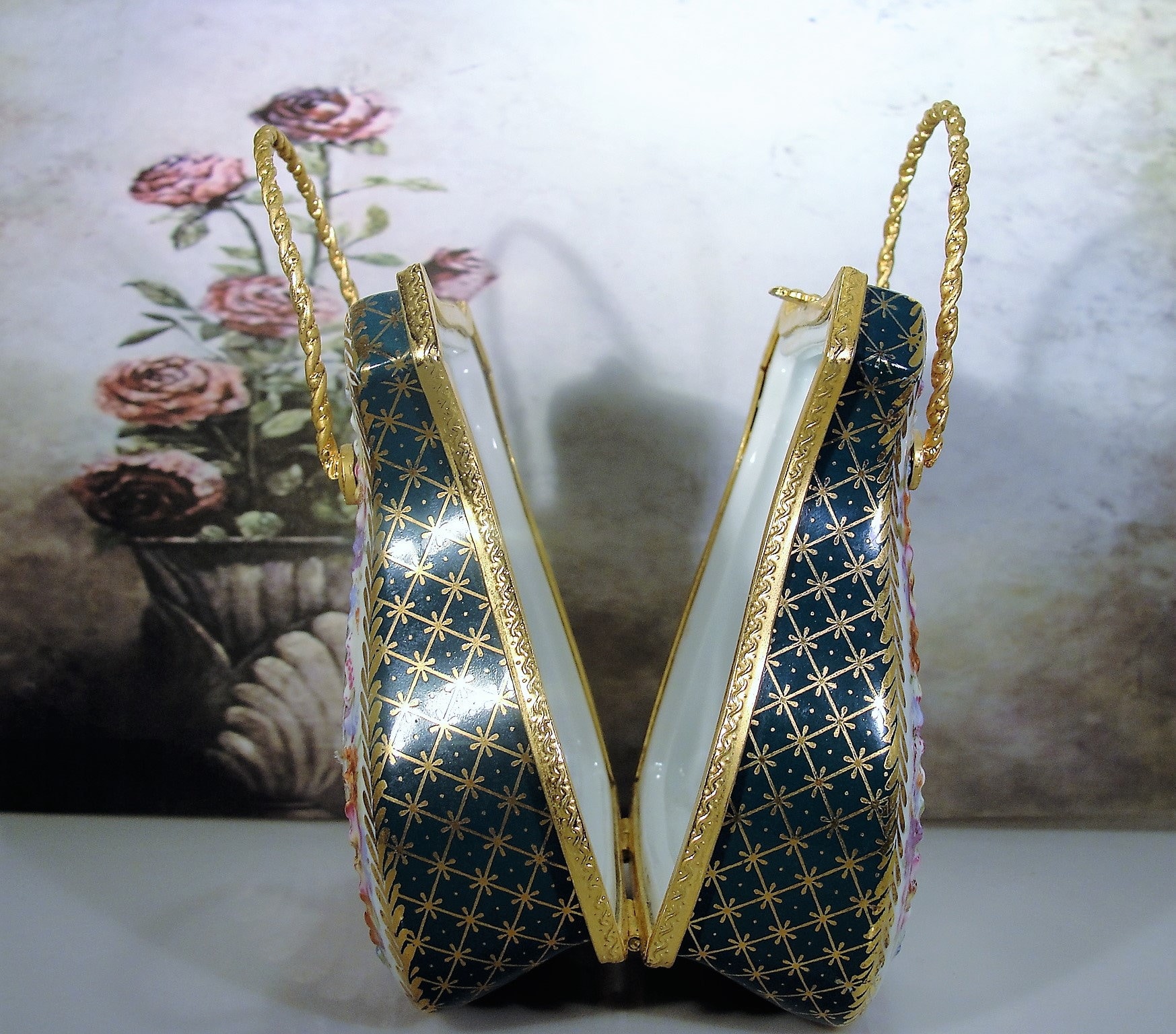 GANZ Porcelain Purse, Purse Trinket Box, Purse Pill Box, Porcelain ...