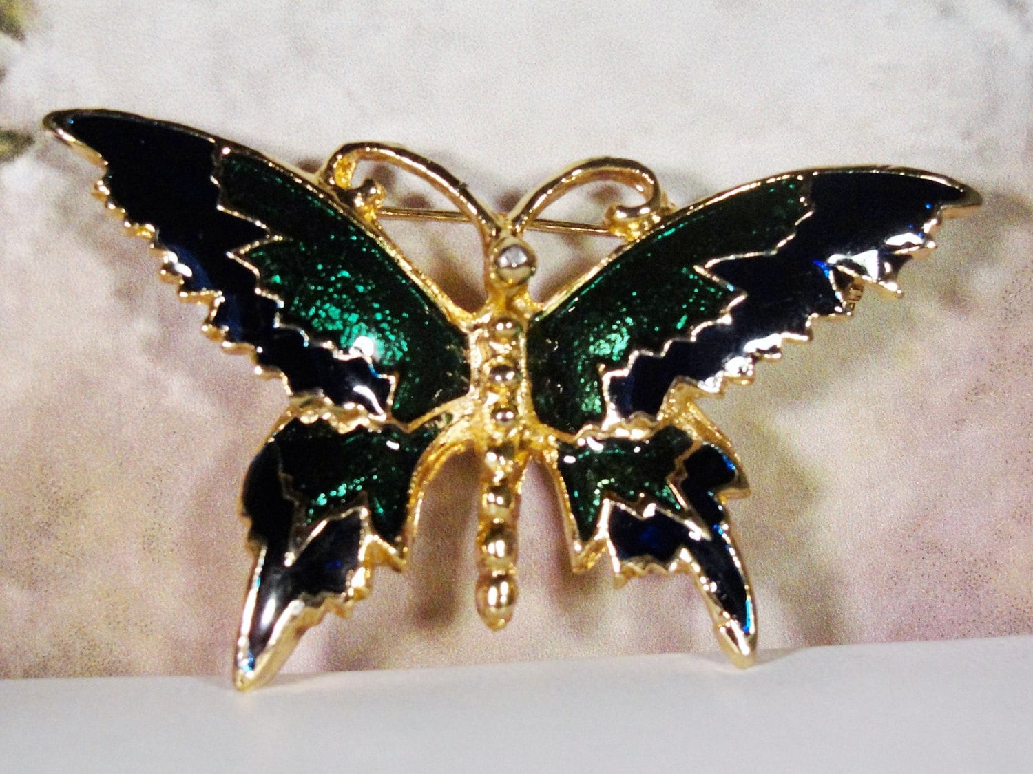 Butterfly Brooch, Metallic Emerald Green and Black Gold Tone Butterfly ...