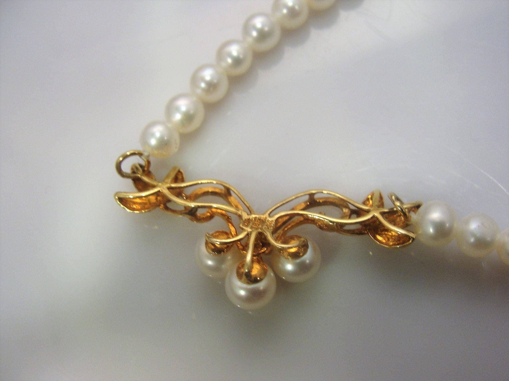 Pearl Necklace, Bridal Necklace, Strand of Salt Water Cultured Pearls ...