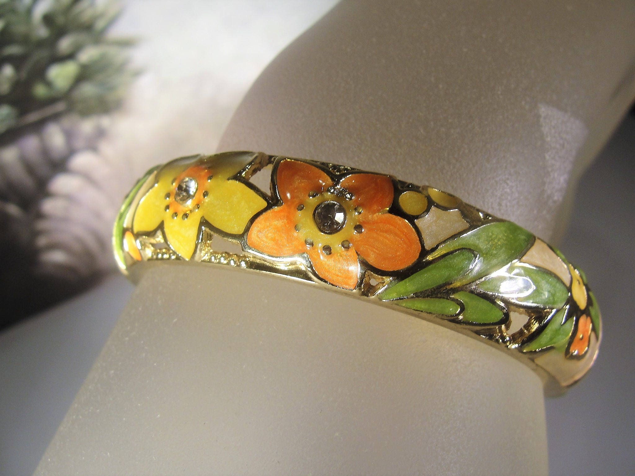 Vintage Jiu Long Xing Cloisonne Enamel Flower Bangle with Gold Gilt ...