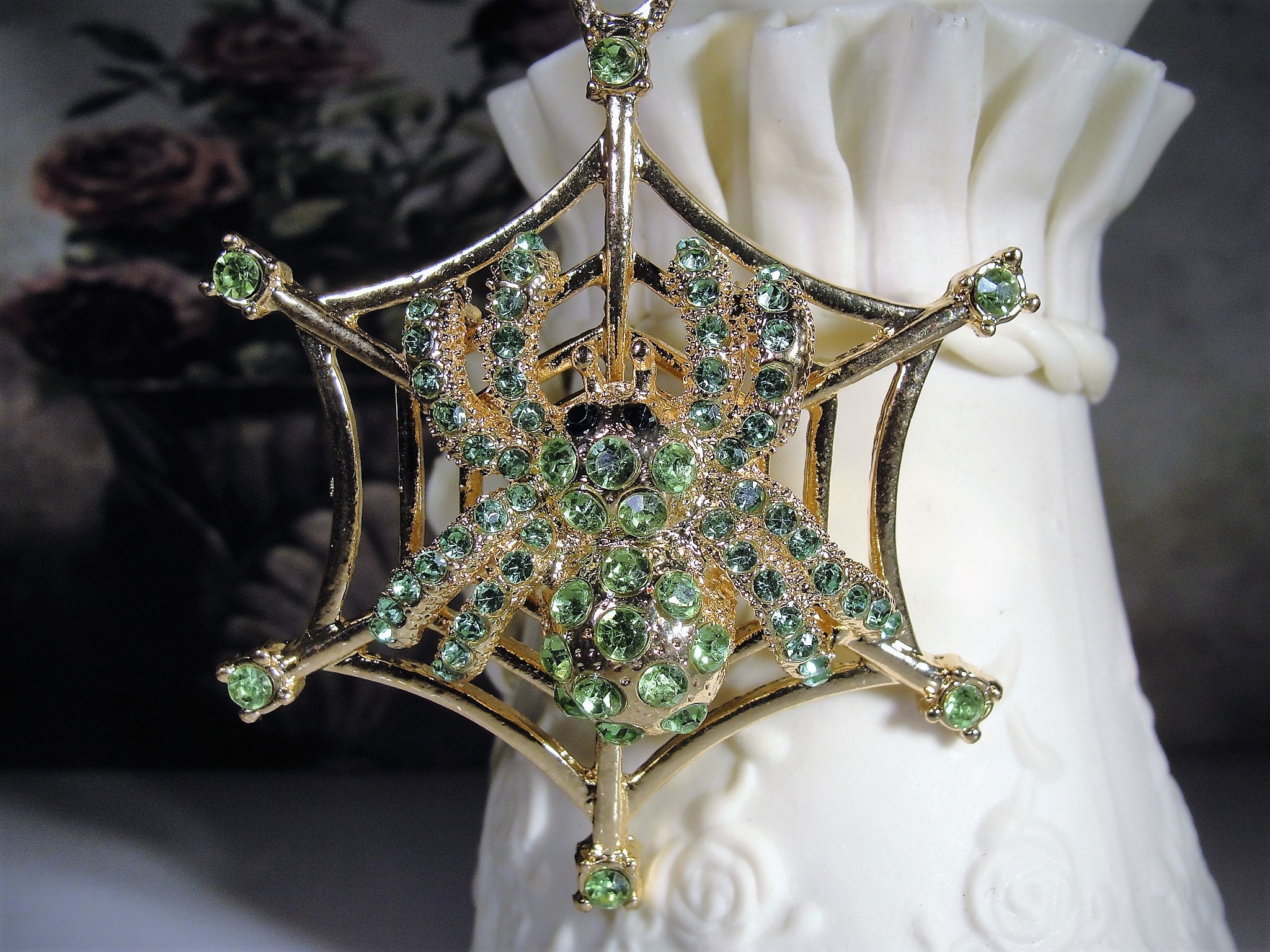 Green Peridot Rhinestone Encrusted Spider Key Chain, Spider Purse Charm ...