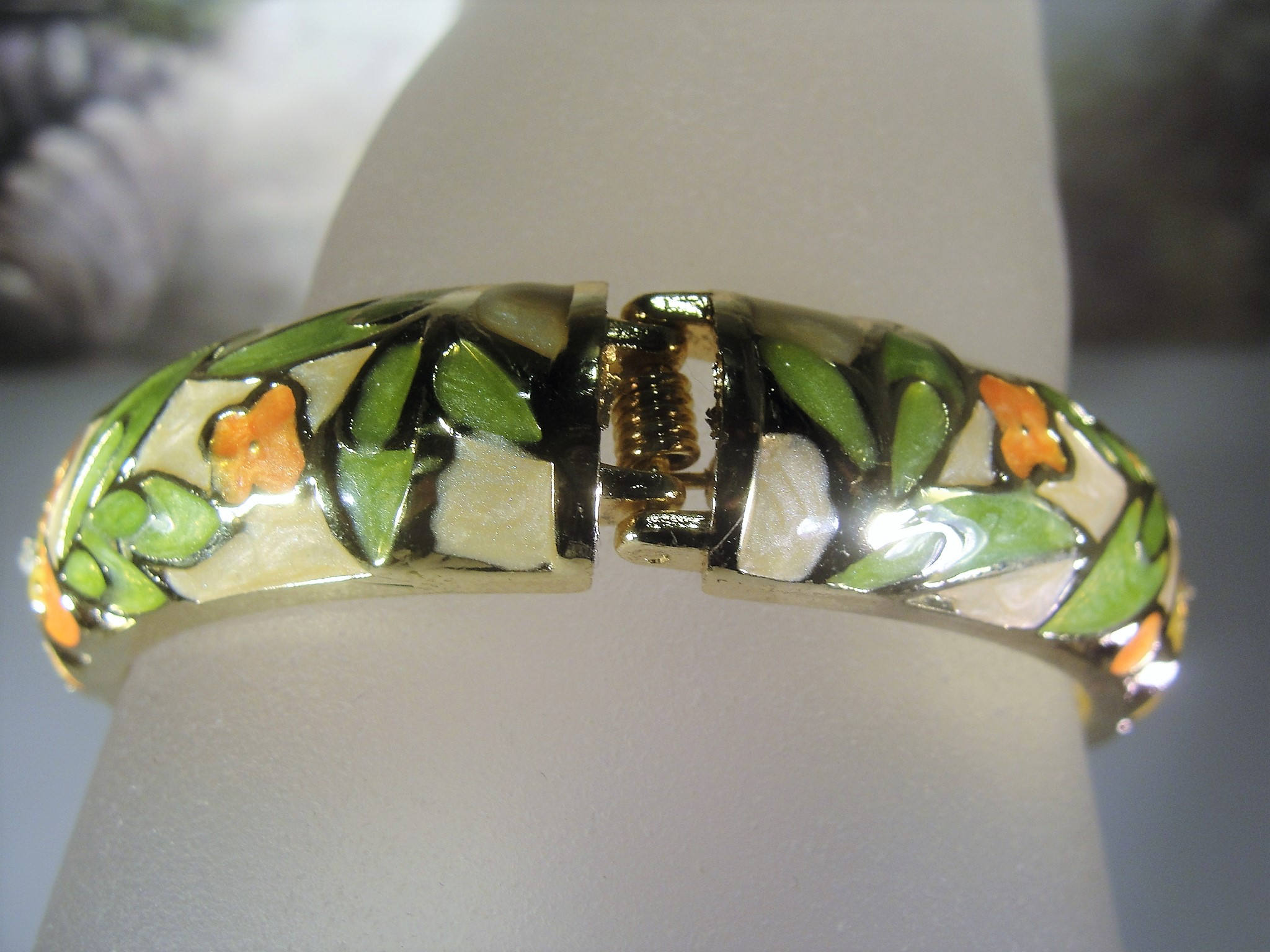 Vintage Jiu Long Xing Cloisonne Enamel Flower Bangle with Gold Gilt ...
