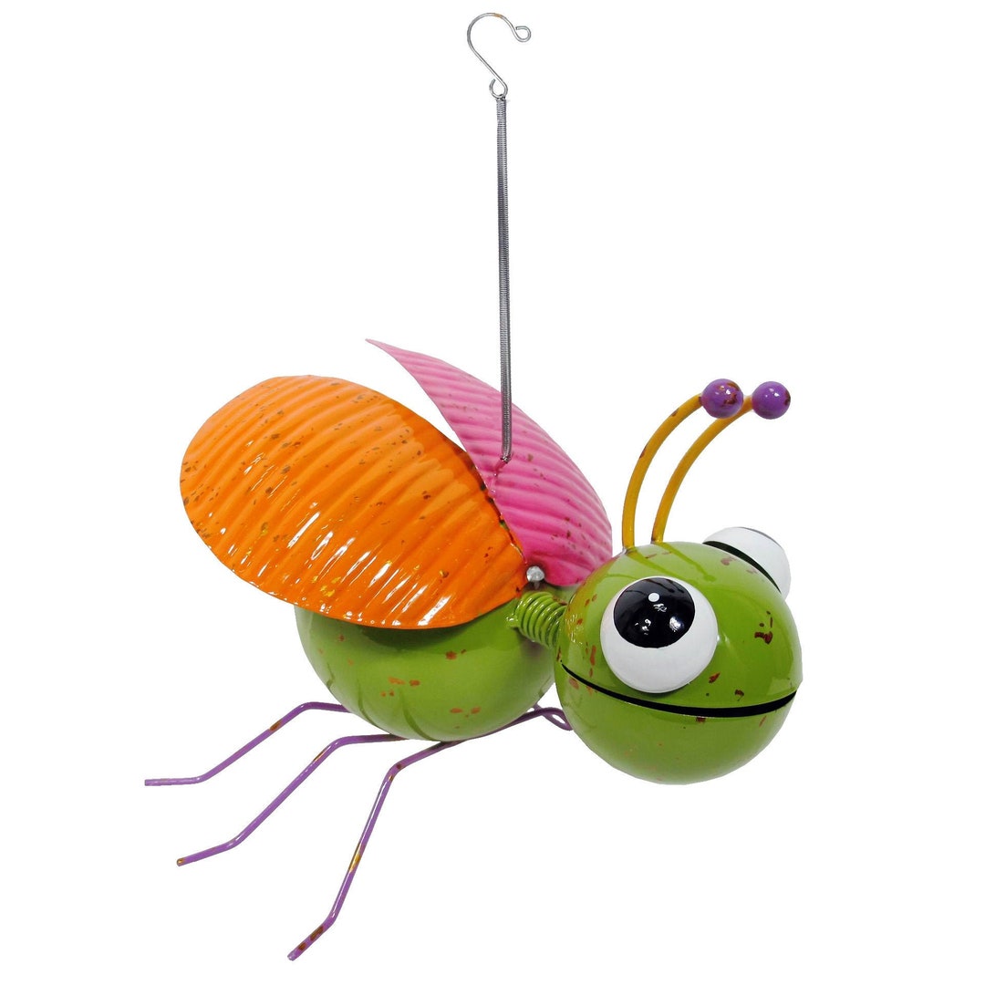 Hanging Bouncing Bug Garden Statue, Outdoor Insect Ornament Sculpture ...