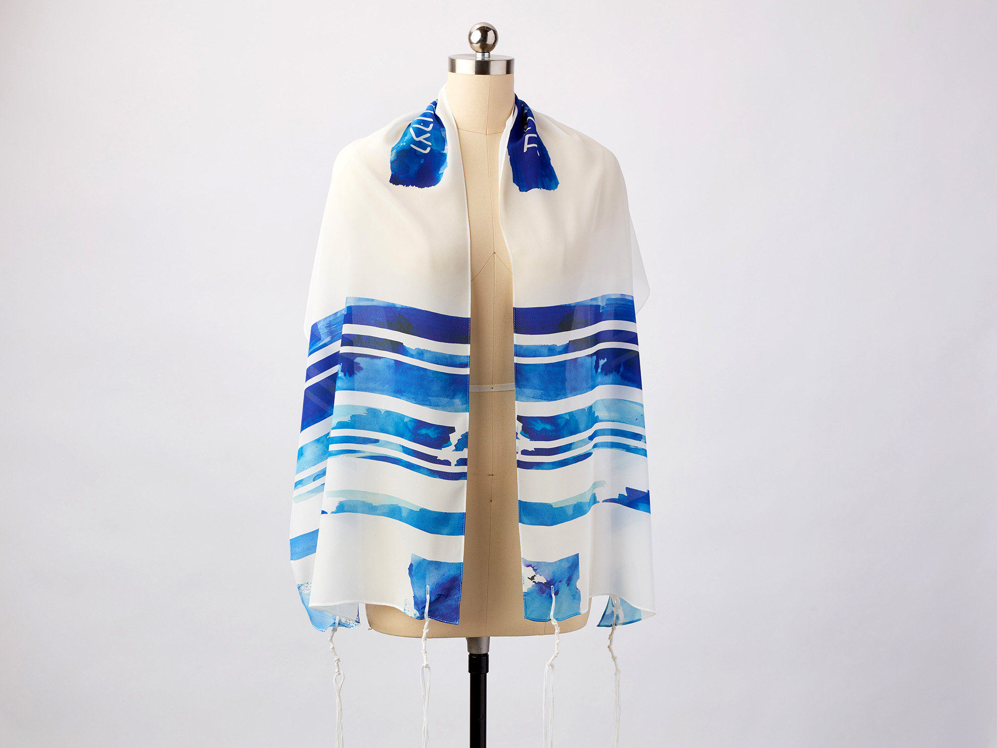 Bat Mitzvah Silk Tallit: River - Etsy