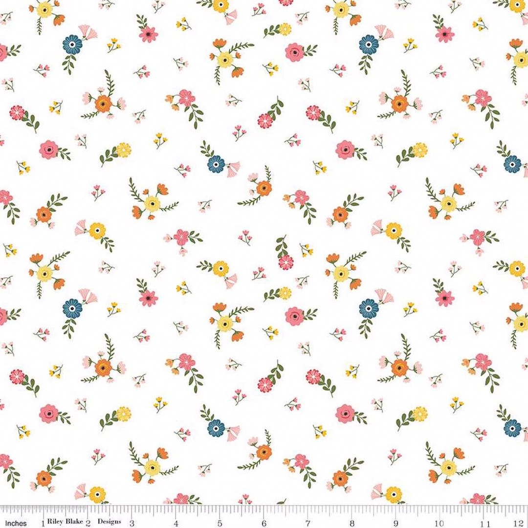 Riley Blake Fabric - Gone Glamping Flowers White - C14793 - Lori ...