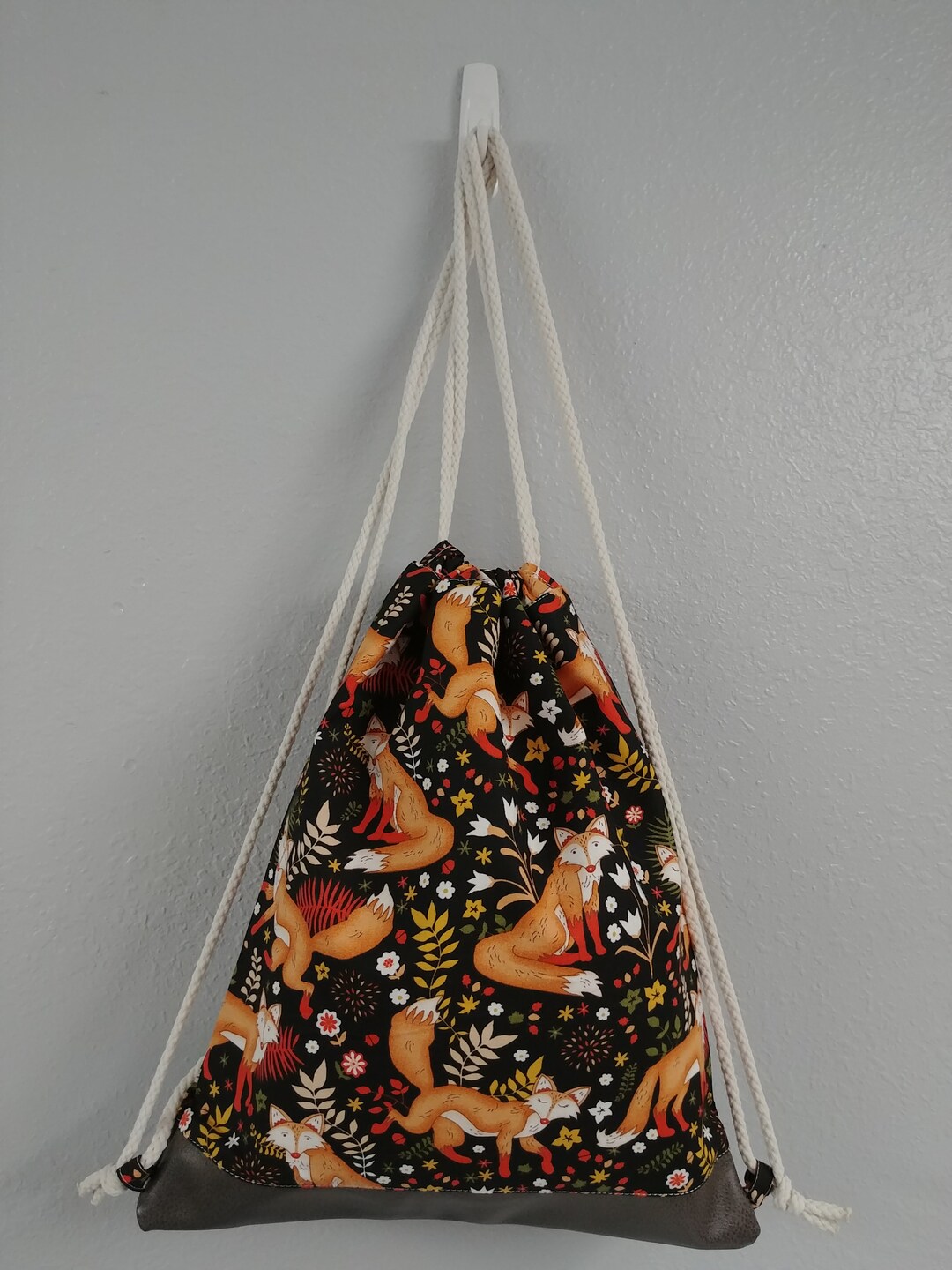 Fox Drawstring Bag Handmade Drawstring Bag Drawstring Backpack on the ...