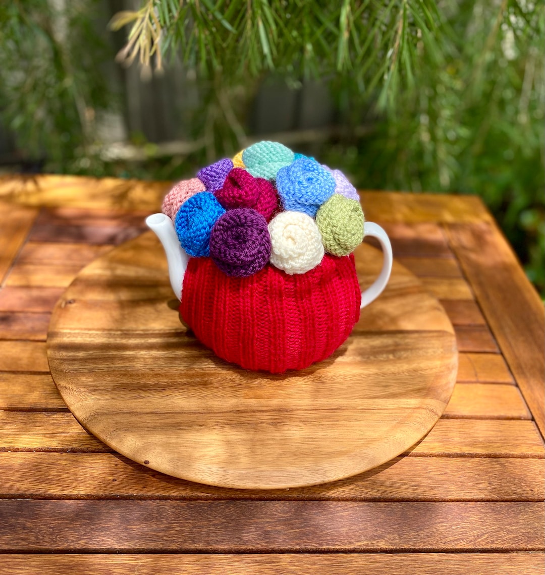 Red Tea Cosy. Flower Tea Cosy. Knitted Flower Tea Cosy. Red Tea Pot ...