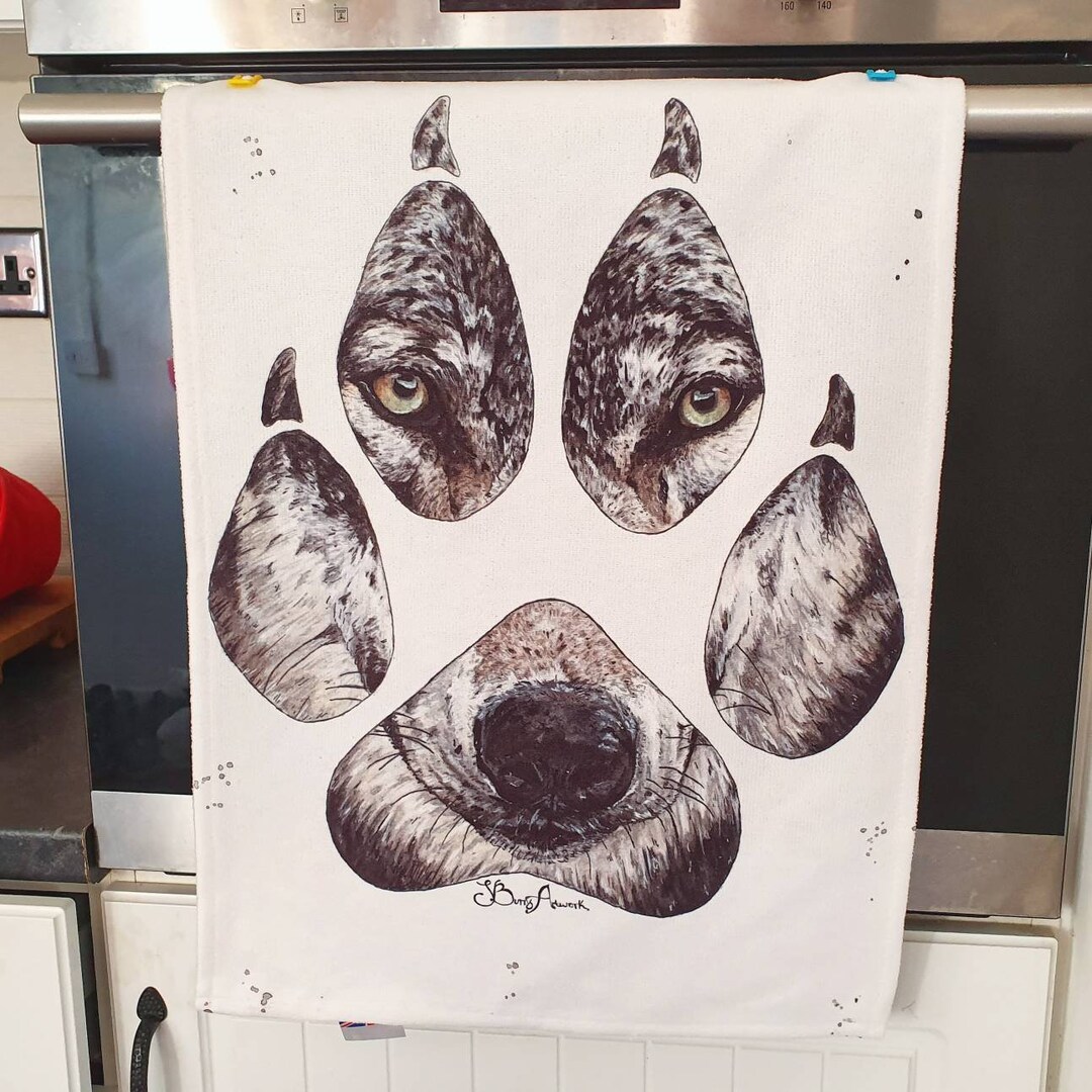 Wolf Kitchen Tea Towel, Timber Wolf, Wolf Lover Gift, Paw Print Art ...