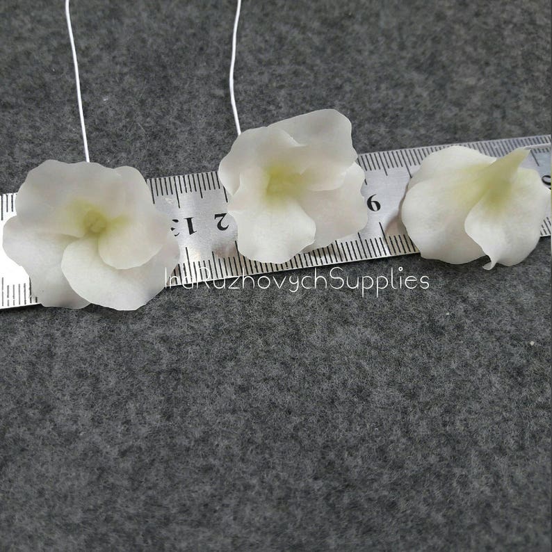 3 Pcs. or More Translucent White Green Hydrangea Polymer Clay - Etsy