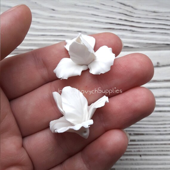 3 Pcs. White Iris Flowers Polymer Clay Flower Bead | Etsy