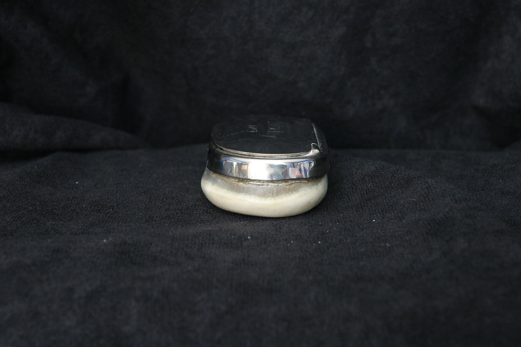 Vintage Metal Box / Bone Box, Ishockey, 1949, Snuff Box Bone, Bone ...