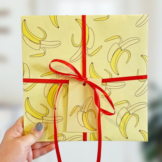 Banana Wrapping Paper and Gift Tags - Etsy Israel