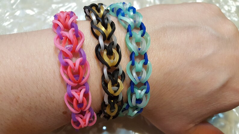 Rainbow Loom Open Heart Bracelet in Light Pearly Blue, Metallic Silver ...