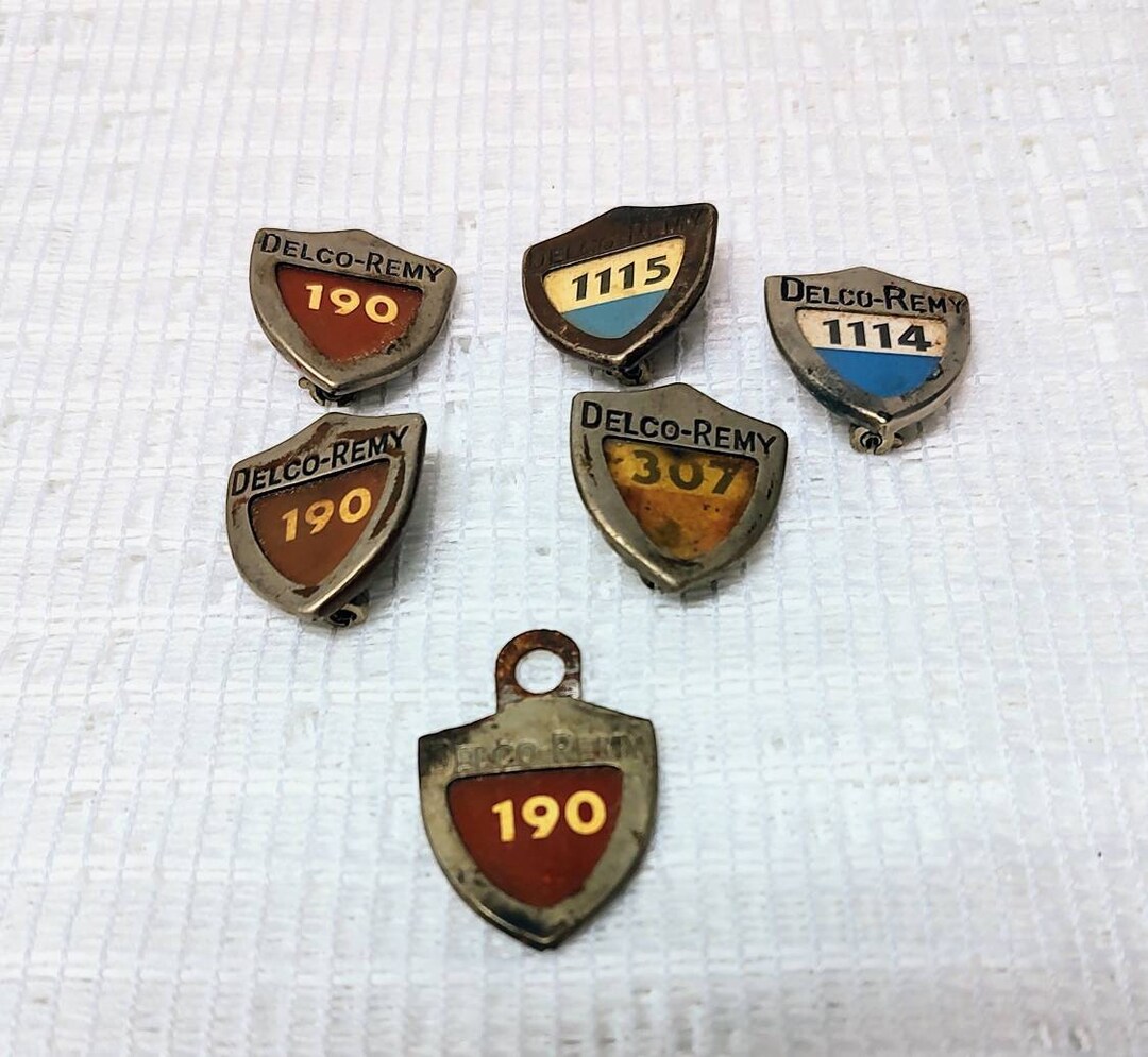 Vintage Delco Remy Badges and One Keyring. General Motors - Etsy