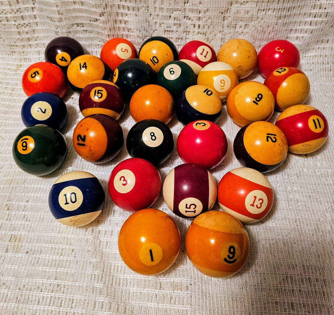 Billiard Balls Vintage. Lot of 30 Balls - Etsy