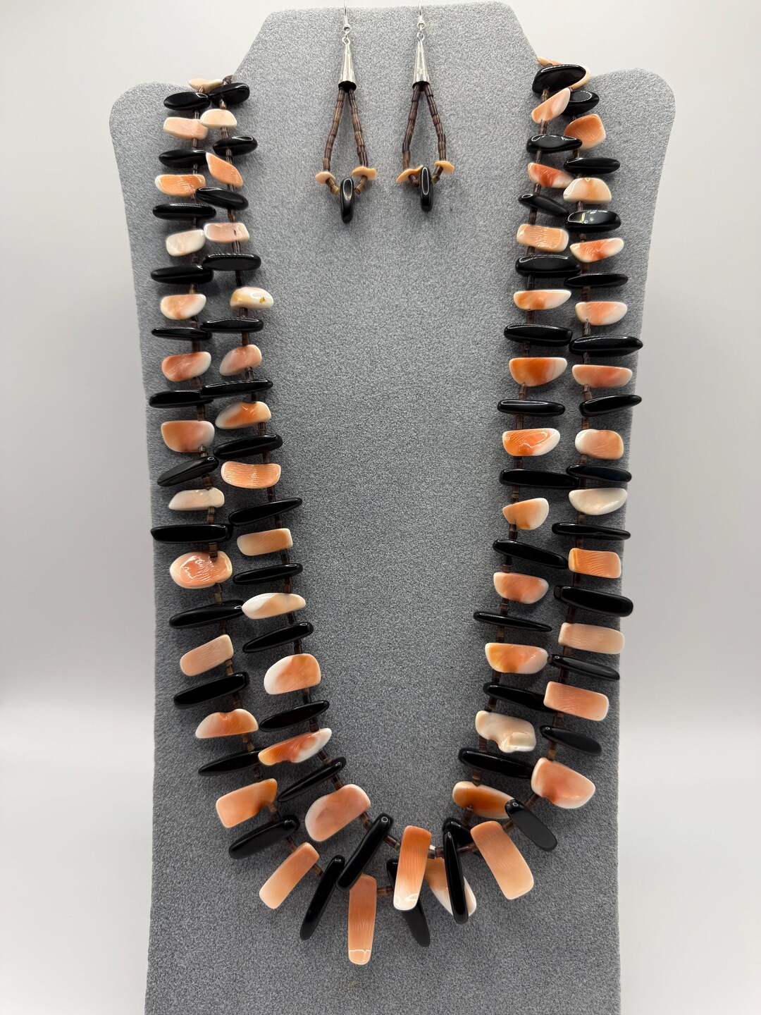 Navajo Agate Spike and Conch Shell Set - Etsy