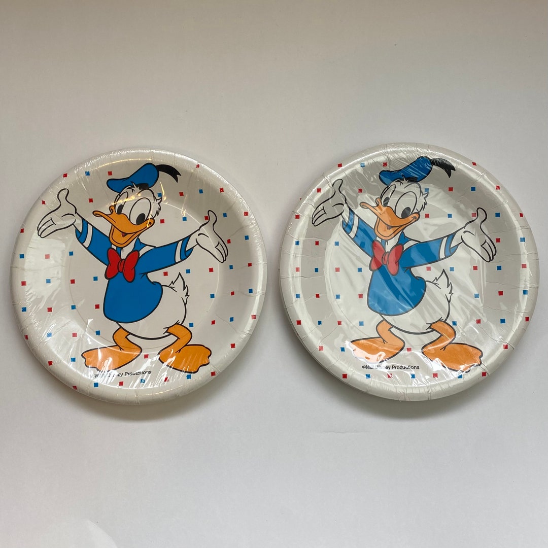 80s/90s Era Deadstock Vintage Disney Donald Duck Party Plates, 9" Deep ...