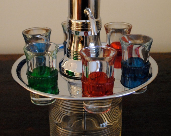 Retro Vintage Shot Glass Set With a Clear Glass Decanter and Shot ...