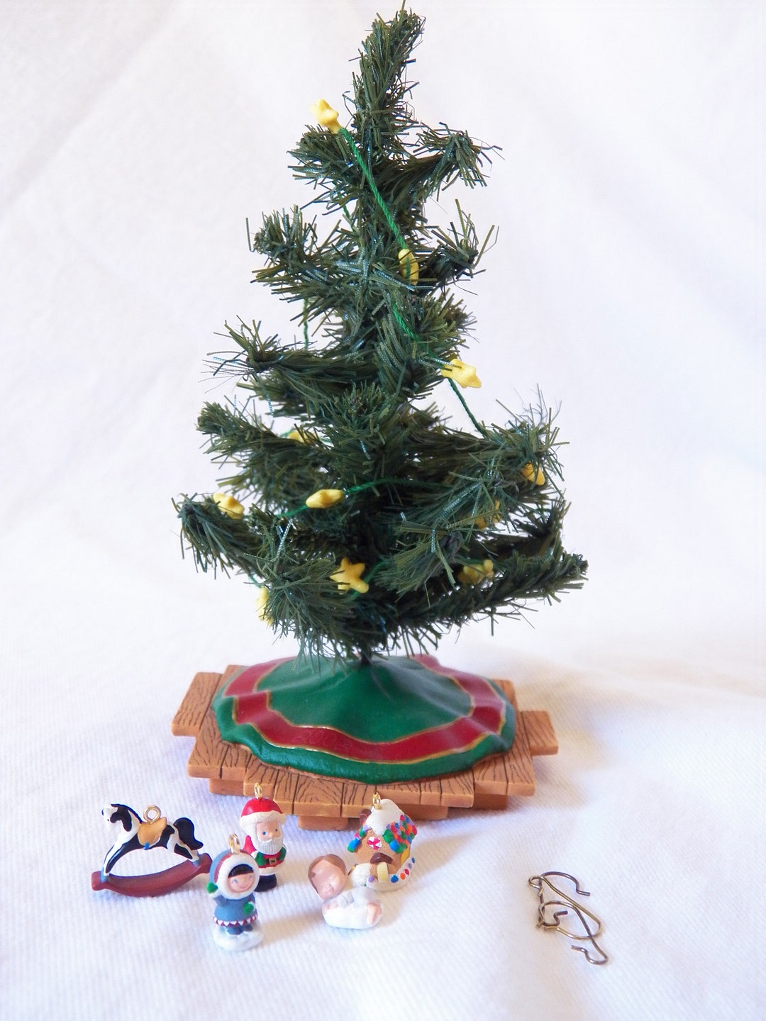 Vintage 2002 Hallmark Miniature Tree With Mini Decorations - Missing ...
