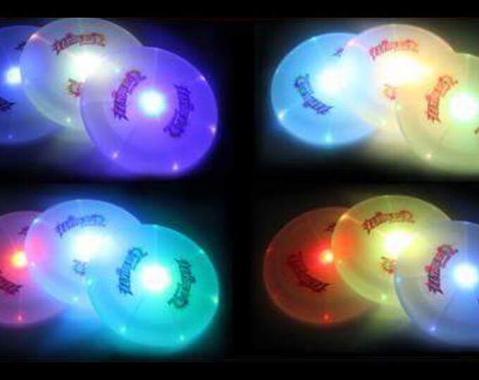 LED Frisbee This Light up Frisbee Glows in the Dark When Turned On ...