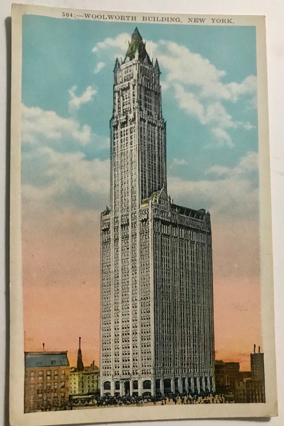 Vintage Postcard WOOLWORTH Building New York City NY 1930s *has a Major ...