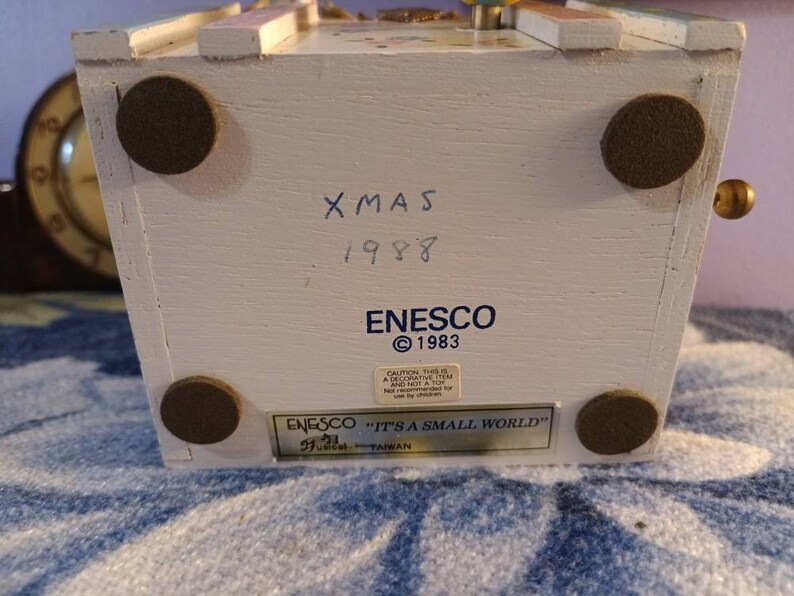 Vintage 1983 Enesco Wooden Toy Box Pink Music Box, Cute Painted Wooden ...